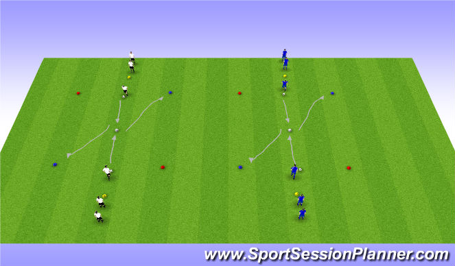 Football/Soccer: Attacking at speed with defender in front WK 2 ...
